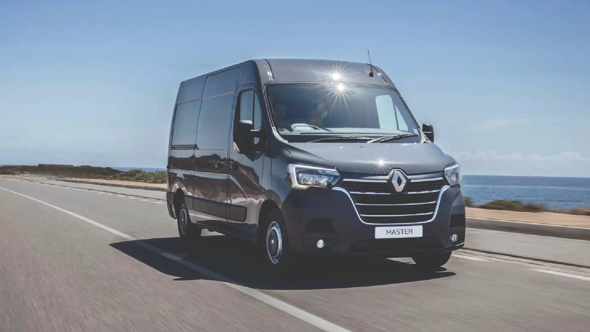 Renault’s Master Van is the Urban Champion of Efficiency