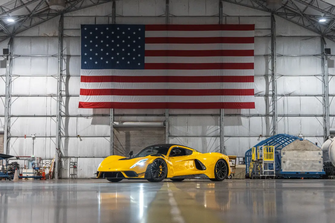 Venom F5 Evolution: 2031 Bhp Hypercar by Hennessey