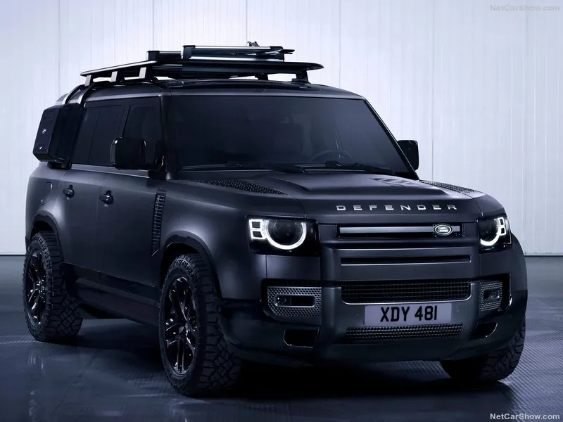 2024 Land Rover Defender Outbound